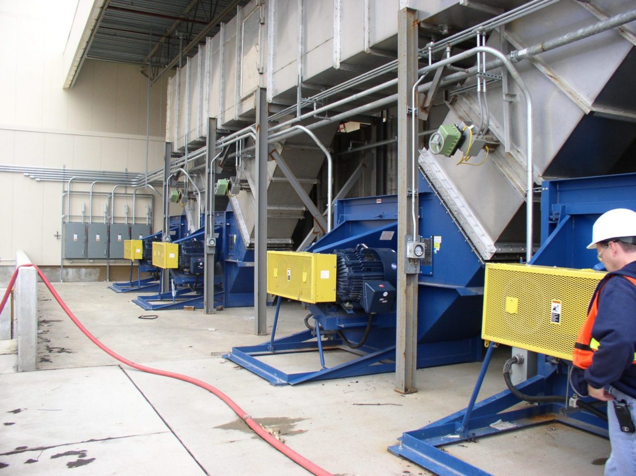 Centrifugal Fans and Blowers - SWSI DWDI High Volume & Pressure - Dust ...