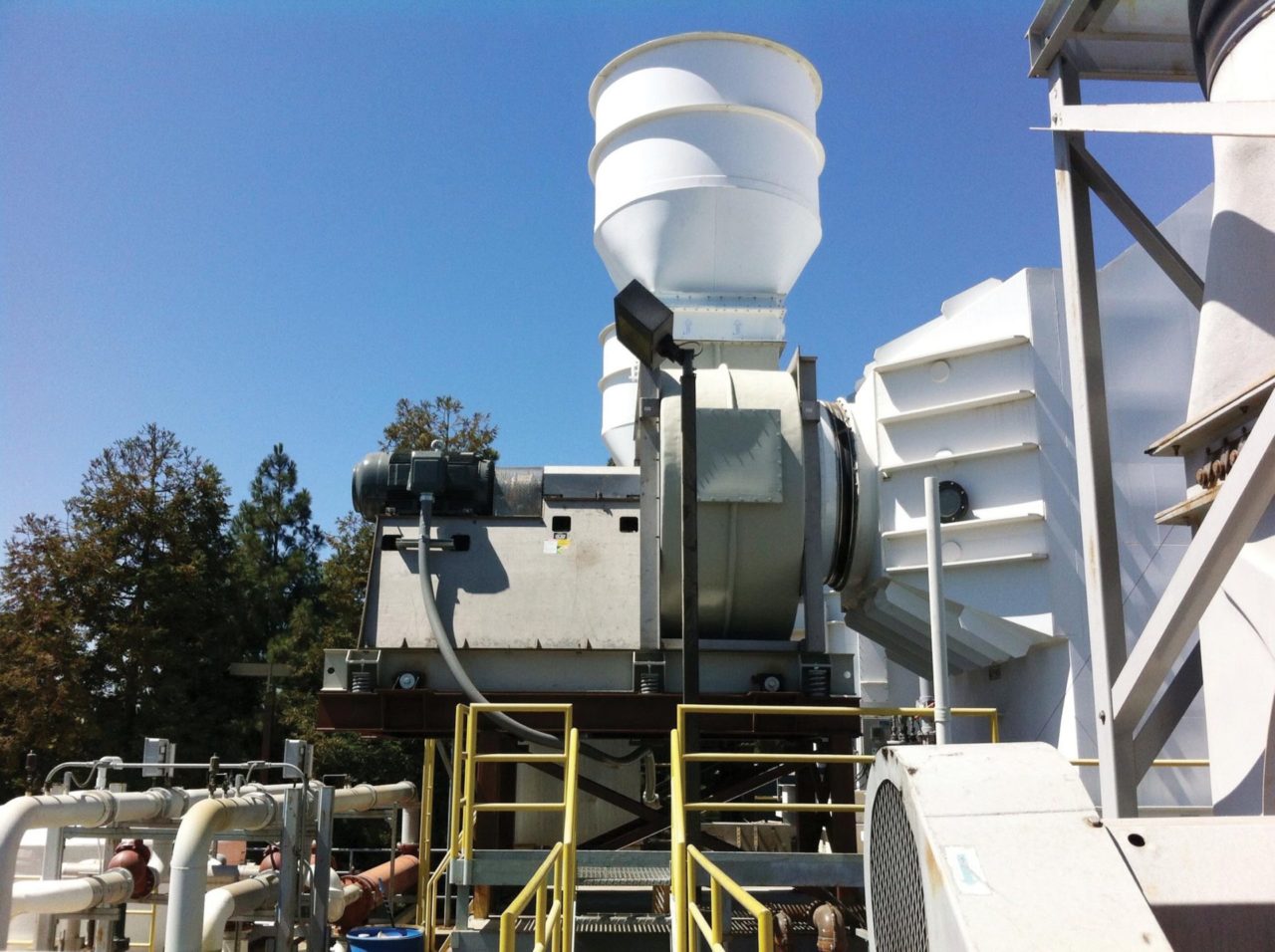 Fiberglass Fans - Downblast - Upblast - Wall Exhausters | Centrifugal ...